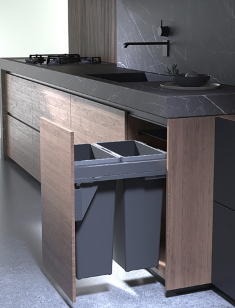 500 Pull Out Waste Bin | 70L | Kitchen Storage | Anthracite